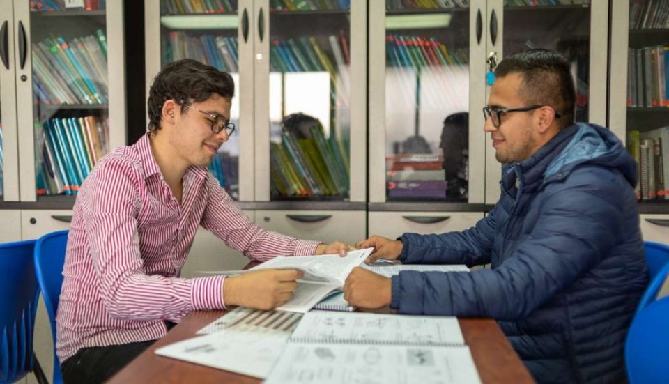 ¿Cómo postular a Mi Primer Empleo PUCE? - Conexion PUCE